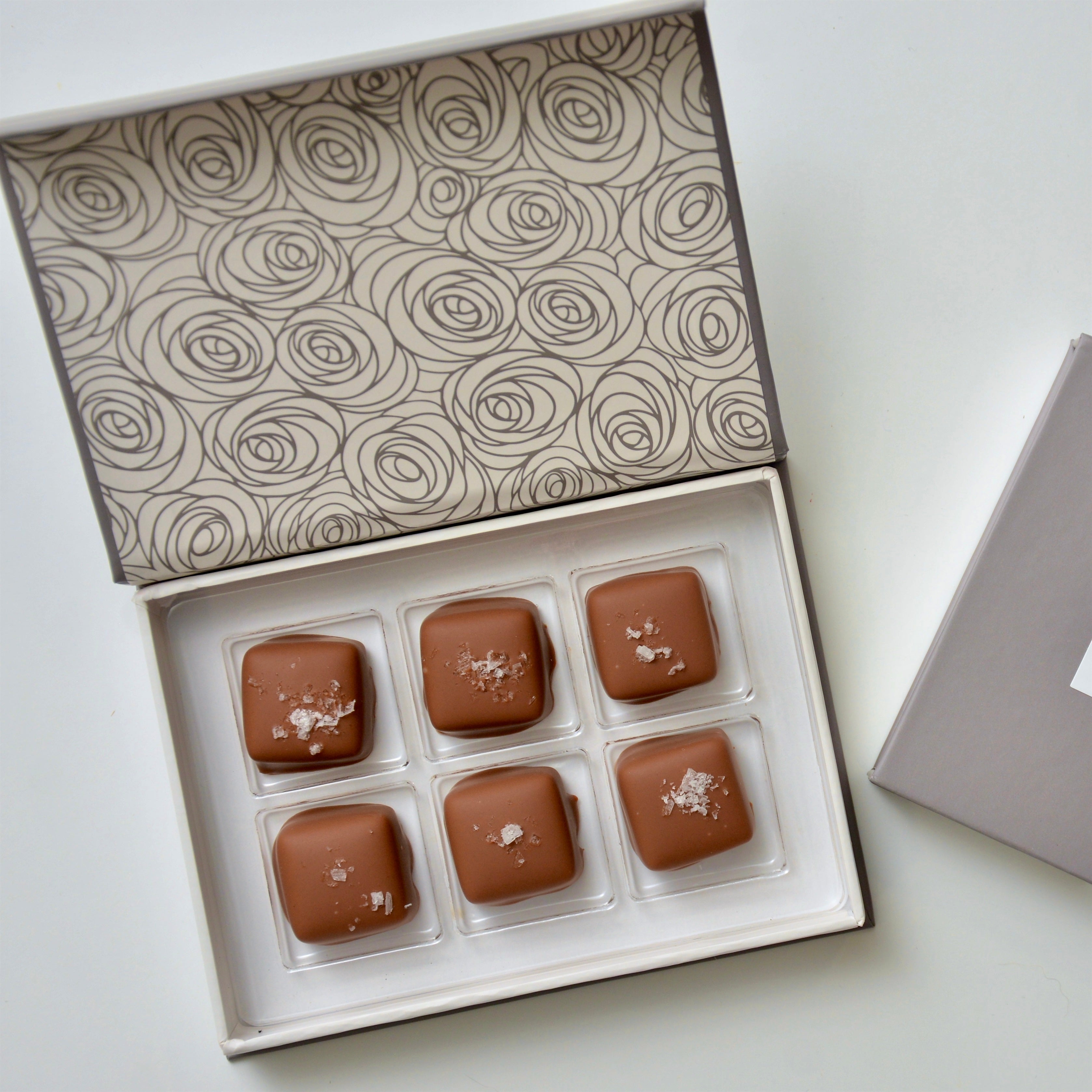 Milk Chocolate Salted Caramel Box – Filigree Chocolaterie